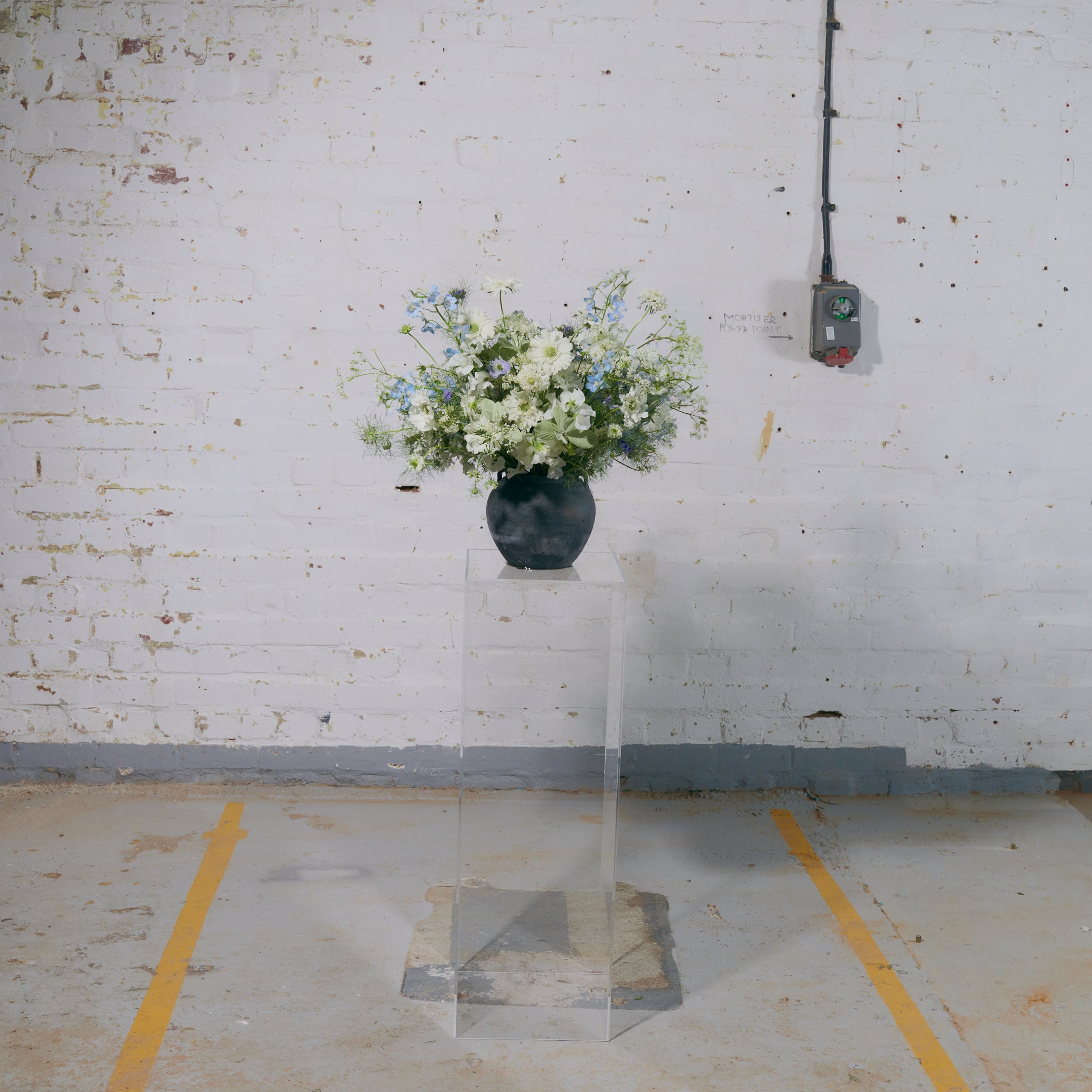 Signature Bouquets | Flower Delivery | Luxury Flowers